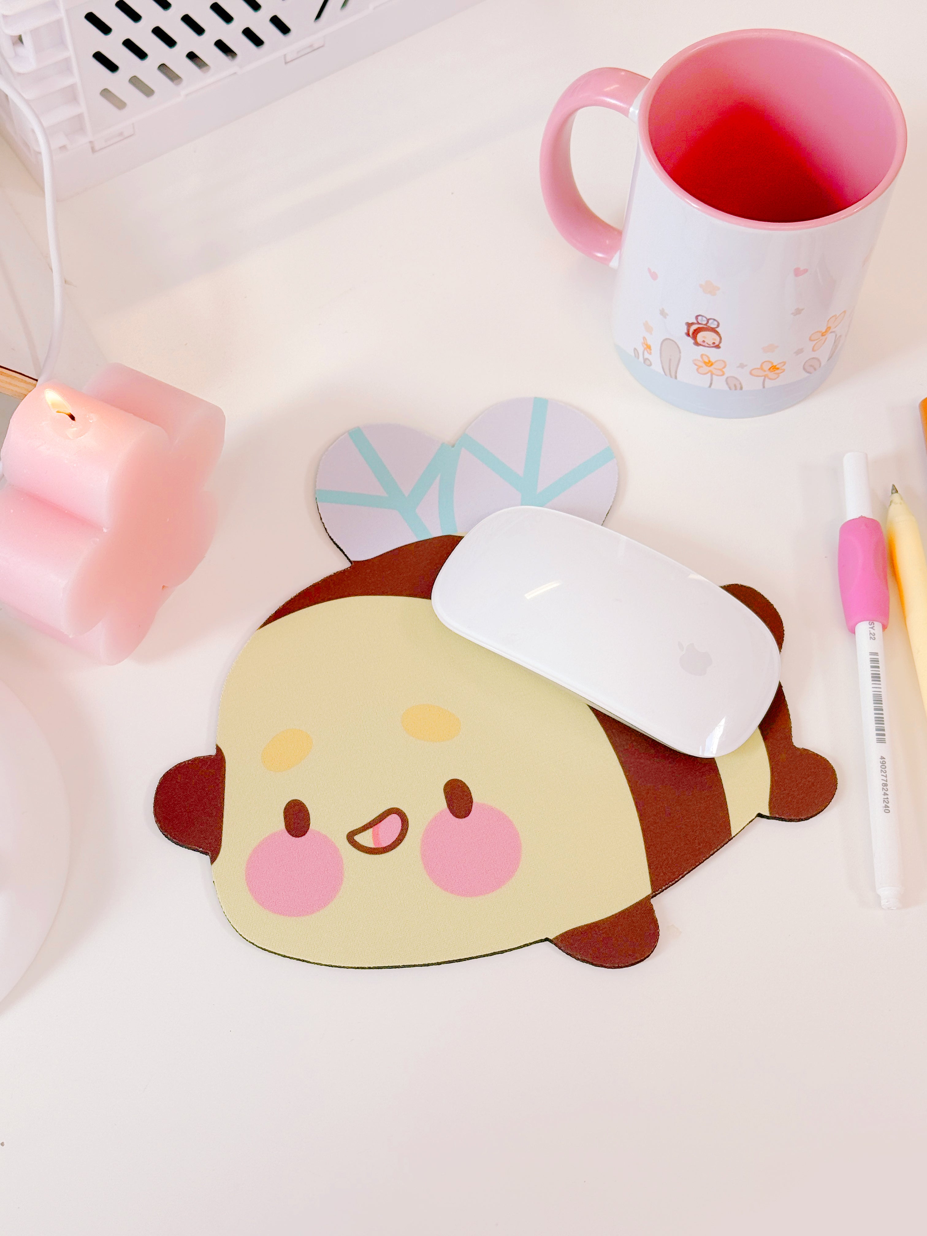 Mini Bumblebutt Bee Desk Pad | Kawaii Bee Mouse Pad | Cute Travel Desk ...